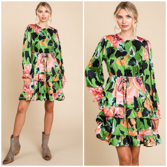 JODIFL | Dresses | Jodifl Green Floral Long Sleeves Short Dress | Poshmark